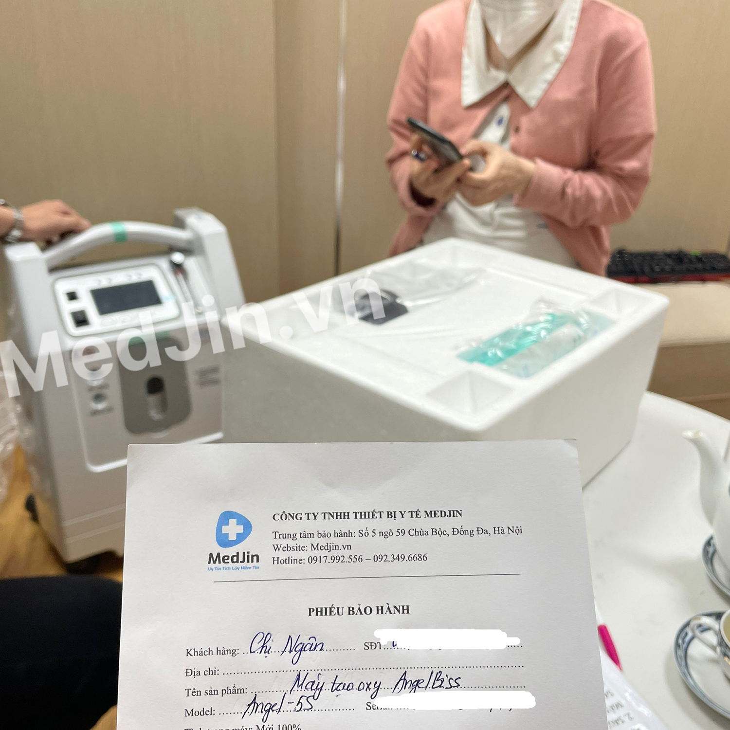 Máy Tạo Oxy INOGEN ROVE 6 Nhỏ Gọn Cơ Động